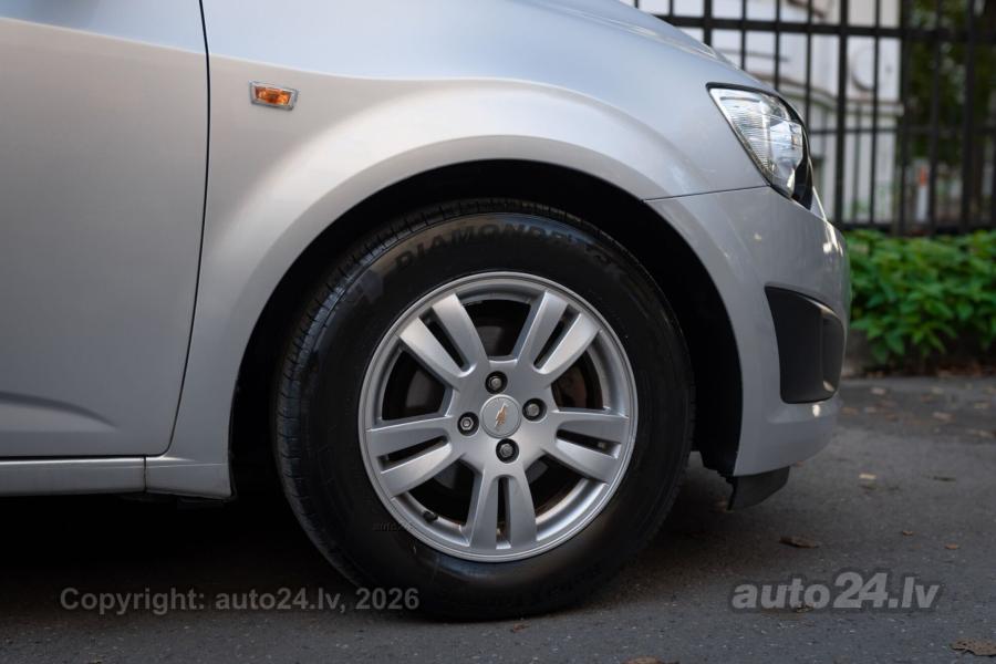 Pelēks Chevrolet Aveo 2012 Tallina, ar dzinēja tilpumu 1.40 L un nobraukumu 157 tūkst. km par 2900 €, foto 20 vietnē AUTOMOTO.COM.LV