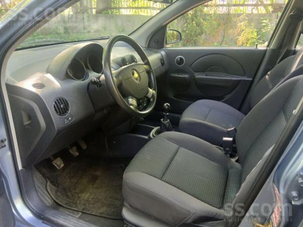 Chevrolet Aveo 2006 Rīga, ar dzinēja tilpumu 1.40 L un nobraukumu 87 tūkst. km par 1500 €, foto 8 vietnē AUTOMOTO.COM.LV