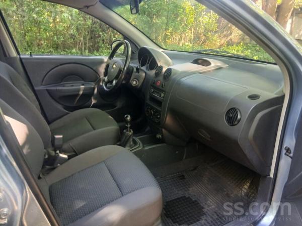 Chevrolet Aveo 2006 Rīga, ar dzinēja tilpumu 1.40 L un nobraukumu 87 tūkst. km par 1500 €, foto 9 vietnē AUTOMOTO.COM.LV