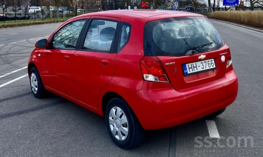 Sarkans Chevrolet Aveo 2006 Valmiera, ar dzinēja tilpumu 1.40 L un nobraukumu 206 tūkst. km par 1145 €, foto 5 vietnē AUTOMOTO.COM.LV