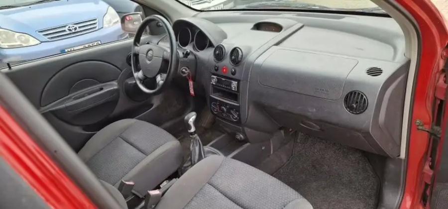 Sarkans Chevrolet Aveo 2006 Valmiera, ar dzinēja tilpumu 1.20 L un nobraukumu 196 tūkst. km par 950 €, foto 12 vietnē AUTOMOTO.COM.LV