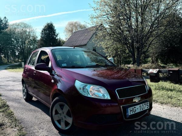 Sarkans Chevrolet Aveo 2008 Cēsis, ar dzinēja tilpumu 1.40 L un nobraukumu 129 tūkst. km par 1150 €, foto 1 vietnē AUTOMOTO.COM.LV