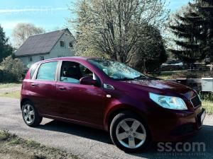 Sarkans Chevrolet Aveo 2008 Cēsis, ar dzinēja tilpumu 1.40 L un nobraukumu 129 tūkst. km par 1150 €, foto 2 vietnē AUTOMOTO.COM.LV