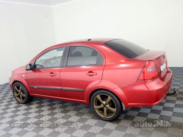 Sarkans Chevrolet Aveo 2008 Tallina, ar dzinēja tilpumu 1.40 L un nobraukumu 108 tūkst. km par 1499 €, foto 4 vietnē AUTOMOTO.COM.LV