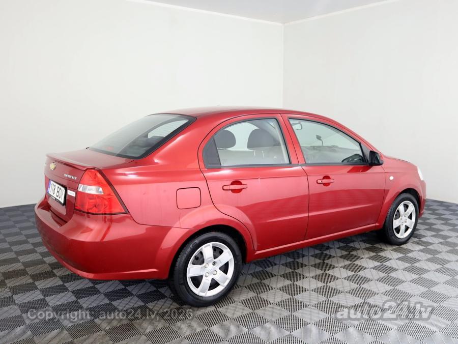 Sarkans Chevrolet Aveo 2011 Tallina, ar dzinēja tilpumu 1.40 L un nobraukumu 189 tūkst. km par 999 €, foto 4 vietnē AUTOMOTO.COM.LV