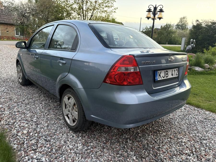 Chevrolet Aveo 2006 in Vilnius, with an engine capacity of 1.20 L and mileage of 236 thousand km for 650 €, photo 3 on AUTOMOTO.COM.LV