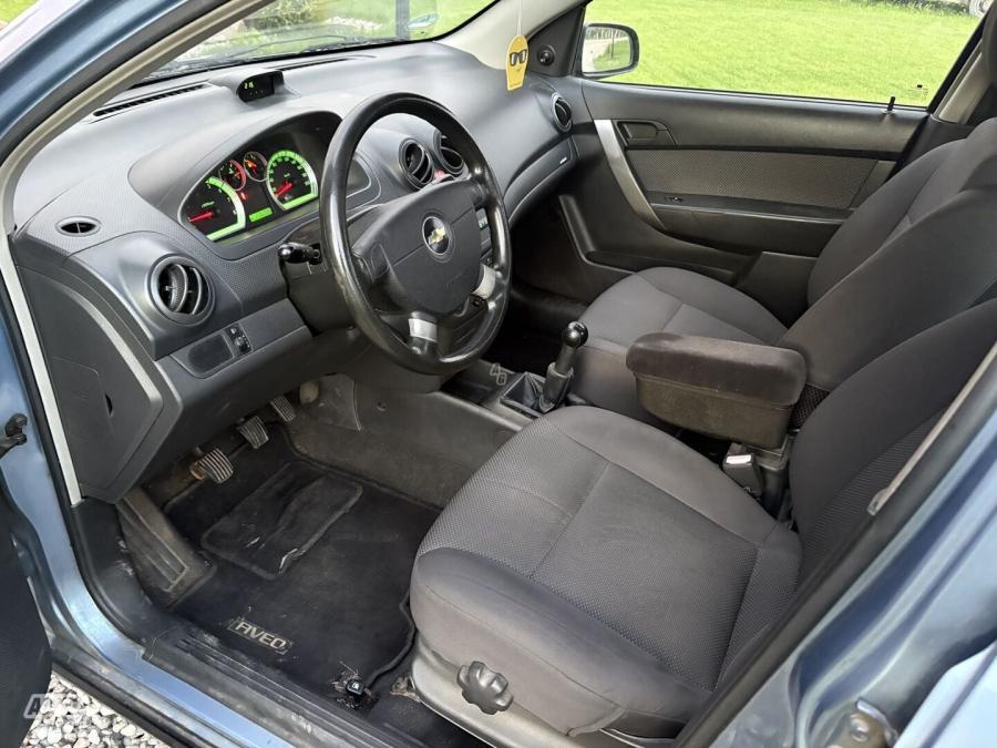 Chevrolet Aveo 2006 in Vilnius, with an engine capacity of 1.20 L and mileage of 236 thousand km for 650 €, photo 8 on AUTOMOTO.COM.LV