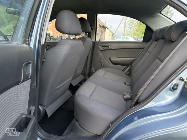 Chevrolet Aveo 2006 in Vilnius, with an engine capacity of 1.20 L and mileage of 236 thousand km for 650 €, photo 9 on AUTOMOTO.COM.LV