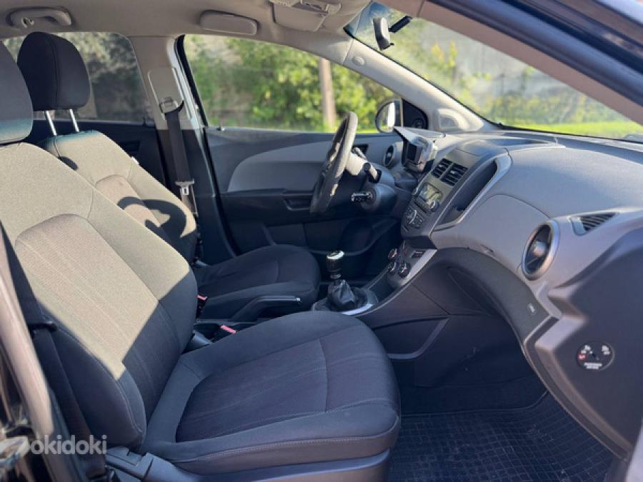 Chevrolet Aveo 2012 in Narva, with an engine capacity of 0.00 L and mileage of 256 thousand km for 990 €, photo 9 on AUTOMOTO.COM.LV