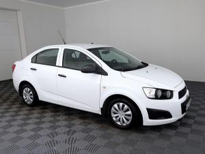 White Chevrolet Aveo 2012 in Tallinn, with an engine capacity of 1.20 L and mileage of 68 thousand km for 2299 €, photo  on AUTOMOTO.COM.LV