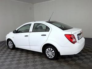 White Chevrolet Aveo 2012 in Tallinn, with an engine capacity of 1.20 L and mileage of 68 thousand km for 2299 €, photo 12 on AUTOMOTO.COM.LV