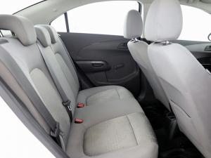 White Chevrolet Aveo 2012 in Tallinn, with an engine capacity of 1.20 L and mileage of 68 thousand km for 2299 €, photo 15 on AUTOMOTO.COM.LV