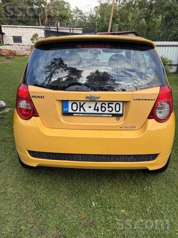Yellow Chevrolet Aveo 2009 in Riga, with an engine capacity of 1.20 L and mileage of 120 thousand km for 1550 €, photo 2 on AUTOMOTO.COM.LV