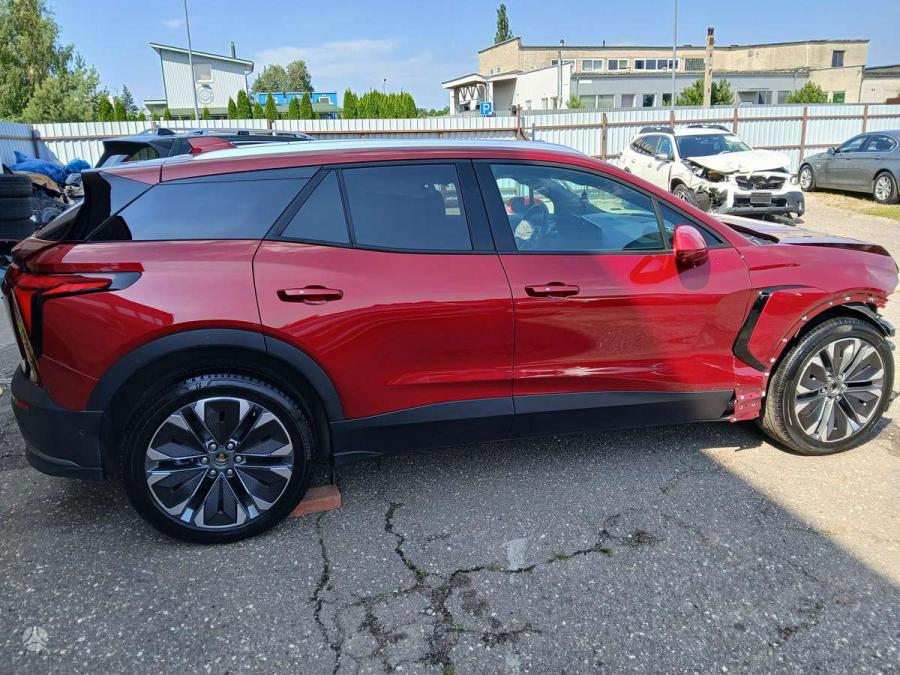 Sarkans Chevrolet Blazer 2025 Alīta, ar dzinēja tilpumu 0.00 L un nobraukumu 26 tūkst. km par 11250 €, foto 6 vietnē AUTOMOTO.COM.LV