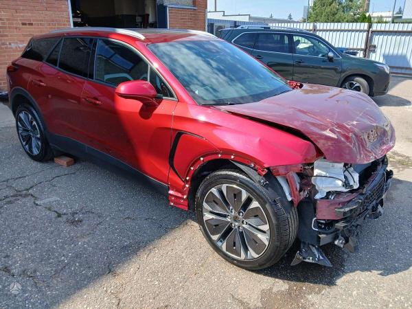 Sarkans Chevrolet Blazer 2025 Alīta, ar dzinēja tilpumu 0.00 L un nobraukumu 26 tūkst. km par 11250 €, foto 6 vietnē AUTOMOTO.COM.LV