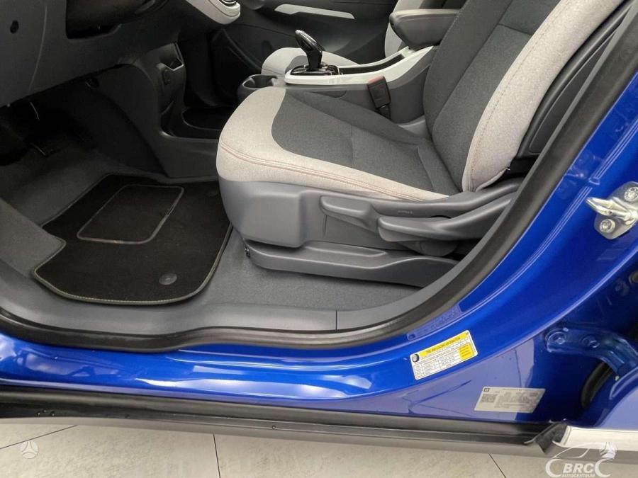 Blue Chevrolet Bolt 2019 in Vilnius, with an engine capacity of 0.00 L and mileage of 95 thousand km for 13500 €, photo 10 on AUTOMOTO.COM.LV