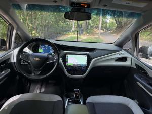 Grey Chevrolet Bolt 2017 in Vilnius, with an engine capacity of 0.00 L and mileage of 142 thousand km for 10000 €, photo 13 on AUTOMOTO.COM.LV