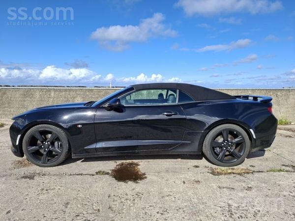 Melns Chevrolet Camaro 2018 Liepāja, ar dzinēja tilpumu 6.10 L un nobraukumu 118 tūkst. km par 30000 €, foto 5 vietnē AUTOMOTO.COM.LV