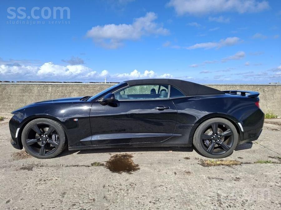 Melns Chevrolet Camaro 2018 Liepāja, ar dzinēja tilpumu 6.10 L un nobraukumu 118 tūkst. km par 30000 €, foto 6 vietnē AUTOMOTO.COM.LV