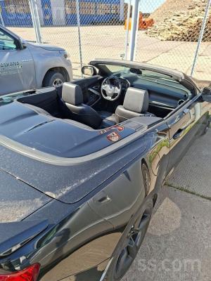 Melns Chevrolet Camaro 2018 Liepāja, ar dzinēja tilpumu 6.10 L un nobraukumu 118 tūkst. km par 30000 €, foto 14 vietnē AUTOMOTO.COM.LV