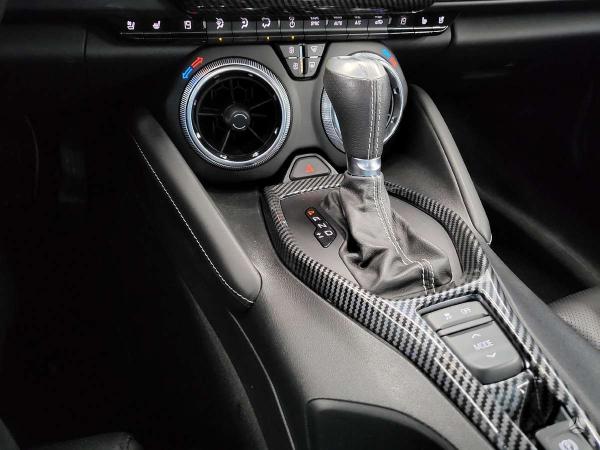 Black Chevrolet Camaro 2023 in Siauliai, with an engine capacity of 3.60 L and mileage of 60 thousand km for 31400 €, photo 11 on AUTOMOTO.COM.LV