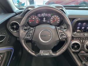 Черный Шевроле Камаро 2023 в Шяуляй, объемом двигателя 3.60 л и пробегом 60 тыс. км за 31400 €, фото 16 на AUTOMOTO.COM.LV