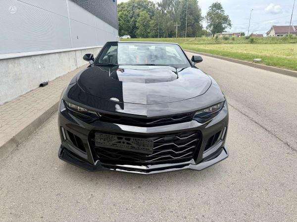 Black Chevrolet Camaro 2023 in Siauliai, with an engine capacity of 3.64 L and mileage of 59 thousand km for 27830 €, photo 8 on AUTOMOTO.COM.LV