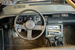 Melns Chevrolet Camaro 1984 Tallina, ar dzinēja tilpumu 5.00 L un nobraukumu 0 tūkst. km par 7900 €, foto 12 vietnē AUTOMOTO.COM.LV