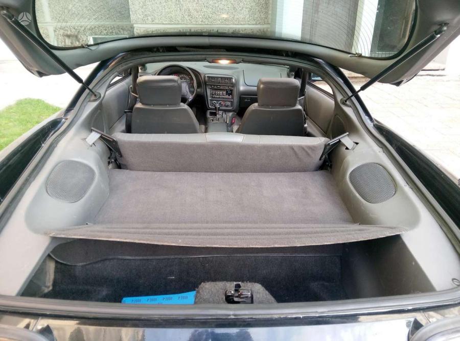 Melns Chevrolet Camaro 1999 Šauļi, ar dzinēja tilpumu 3.80 L un nobraukumu 220 tūkst. km par 4000 €, foto 12 vietnē AUTOMOTO.COM.LV