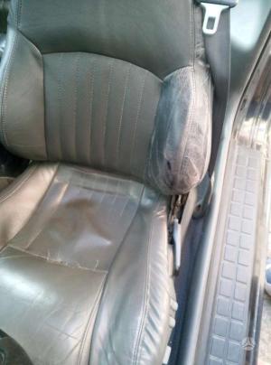 Melns Chevrolet Camaro 1999 Šauļi, ar dzinēja tilpumu 3.80 L un nobraukumu 220 tūkst. km par 4000 €, foto 17 vietnē AUTOMOTO.COM.LV