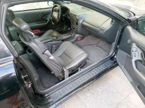 Melns Chevrolet Camaro 1999 Šauļi, ar dzinēja tilpumu 3.80 L un nobraukumu 220 tūkst. km par 4000 €, foto 19 vietnē AUTOMOTO.COM.LV
