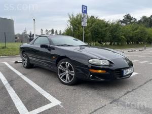 Black Chevrolet Camaro 2000 in Riga, with an engine capacity of 3.80 L and mileage of 164 thousand km for 5450 €, photo  on AUTOMOTO.COM.LV
