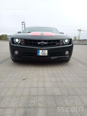 Black Chevrolet Camaro 2011 in Riga, with an engine capacity of 3.60 L and mileage of 181 thousand km for 15900 €, photo 3 on AUTOMOTO.COM.LV