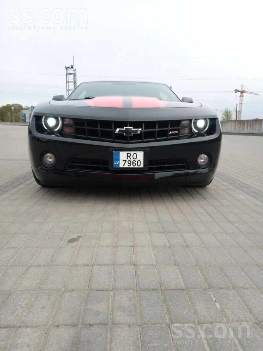 Black Chevrolet Camaro 2011 in Riga, with an engine capacity of 3.60 L and mileage of 181 thousand km for 15900 €, photo 3 on AUTOMOTO.COM.LV