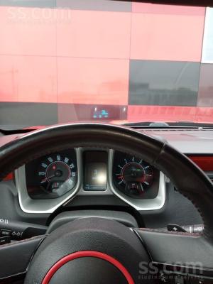 Black Chevrolet Camaro 2011 in Riga, with an engine capacity of 3.60 L and mileage of 181 thousand km for 15900 €, photo 4 on AUTOMOTO.COM.LV
