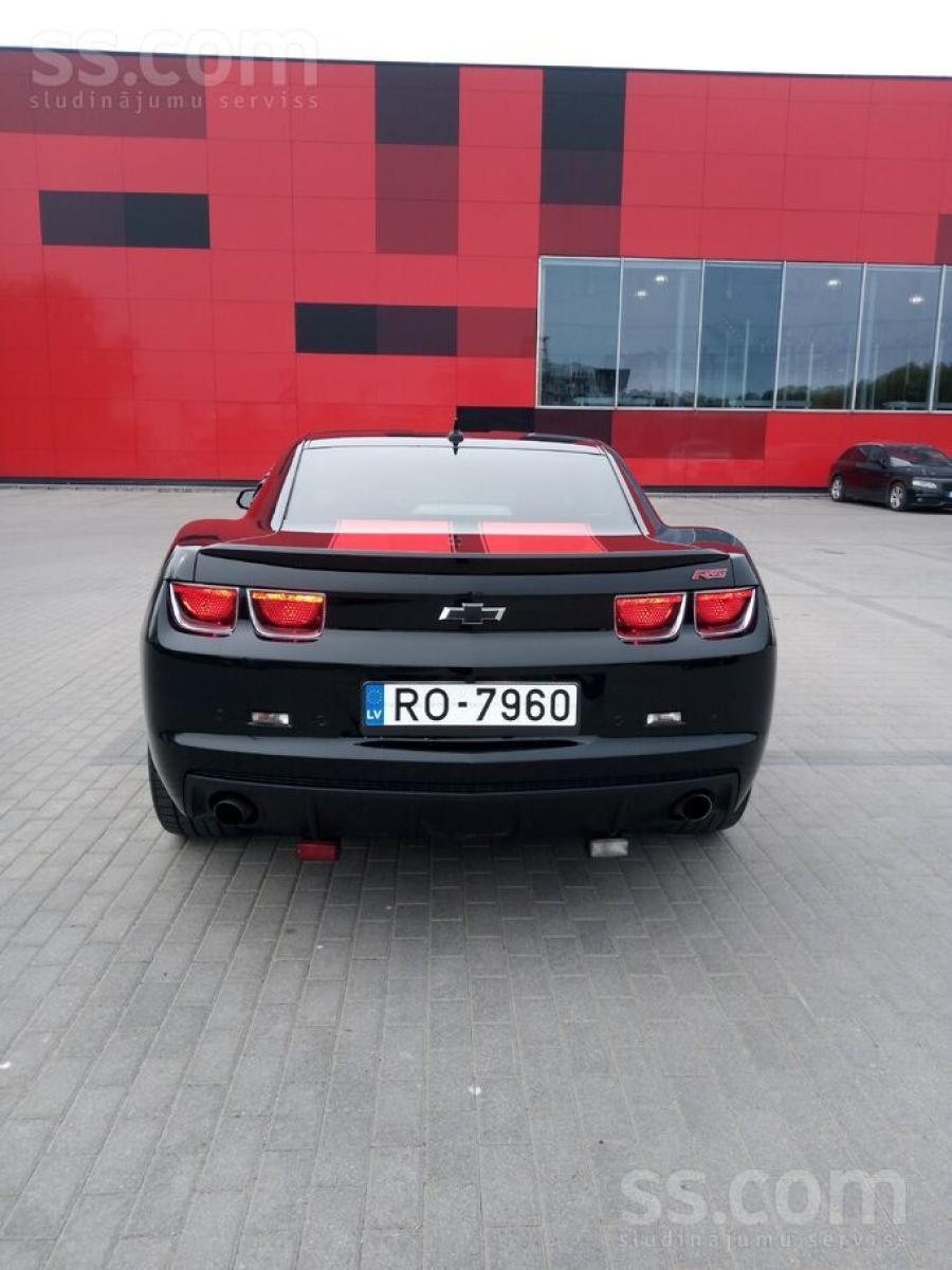 Black Chevrolet Camaro 2011 in Riga, with an engine capacity of 3.60 L and mileage of 181 thousand km for 15900 €, photo 8 on AUTOMOTO.COM.LV