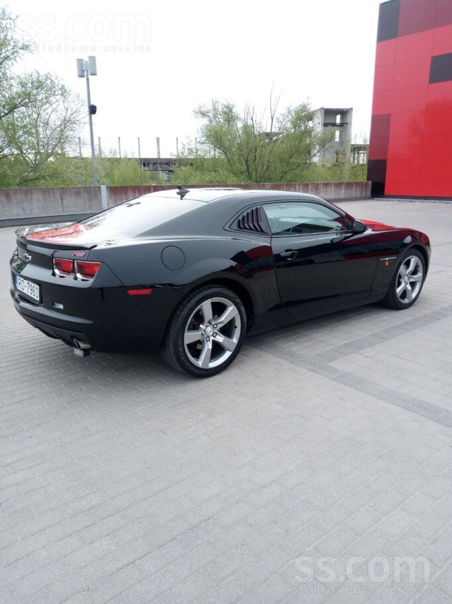 Black Chevrolet Camaro 2011 in Riga, with an engine capacity of 3.60 L and mileage of 181 thousand km for 15900 €, photo 9 on AUTOMOTO.COM.LV