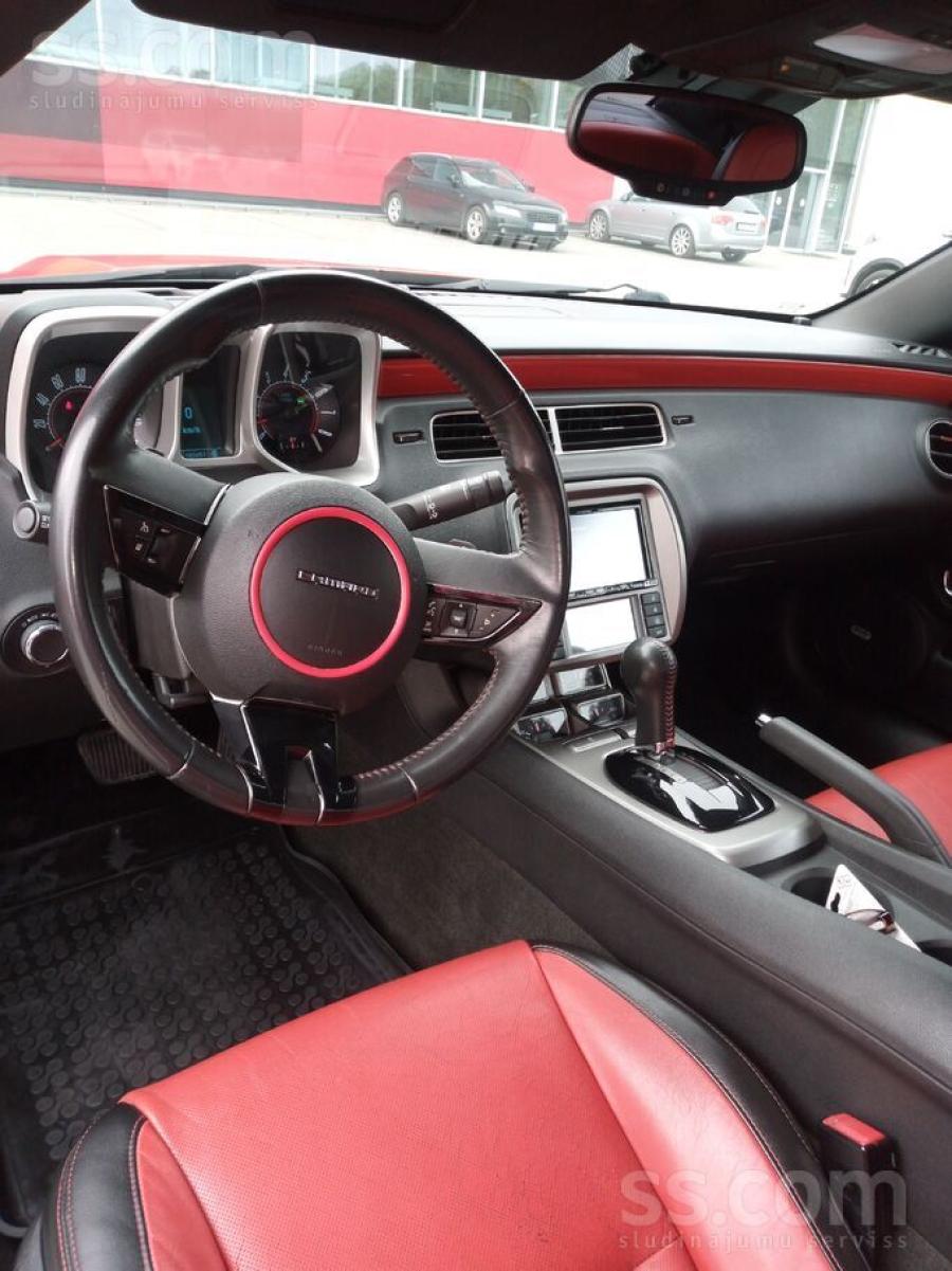 Black Chevrolet Camaro 2011 in Riga, with an engine capacity of 3.60 L and mileage of 181 thousand km for 15900 €, photo 11 on AUTOMOTO.COM.LV