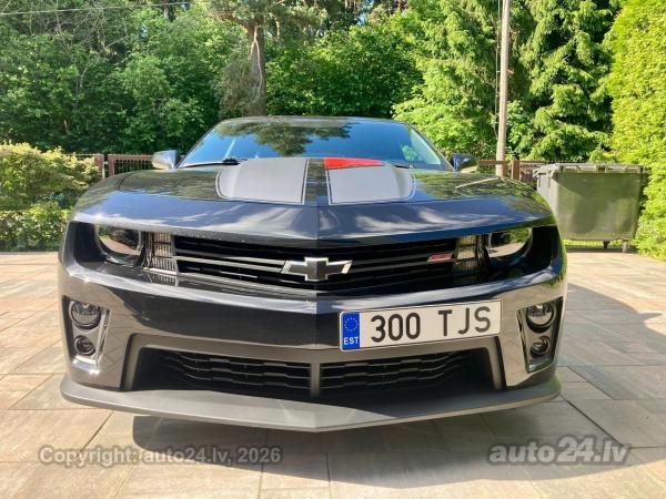 Melns Chevrolet Camaro 2012 Veru, ar dzinēja tilpumu 6.20 L un nobraukumu 185 tūkst. km par 28000 €, foto 8 vietnē AUTOMOTO.COM.LV