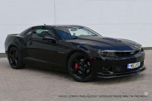 Black Chevrolet Camaro 2015 in Kretinga, with an engine capacity of 6.16 L and mileage of 106 thousand km for 23200 €, photo 1 on AUTOMOTO.COM.LV