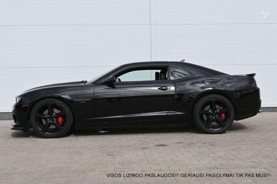 Black Chevrolet Camaro 2015 in Kretinga, with an engine capacity of 6.16 L and mileage of 106 thousand km for 23200 €, photo 13 on AUTOMOTO.COM.LV