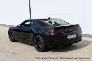 Black Chevrolet Camaro 2015 in Kretinga, with an engine capacity of 6.16 L and mileage of 106 thousand km for 23200 €, photo 15 on AUTOMOTO.COM.LV