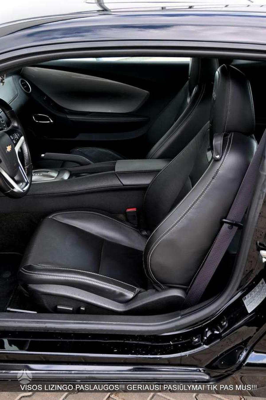 Black Chevrolet Camaro 2015 in Kretinga, with an engine capacity of 6.16 L and mileage of 106 thousand km for 23200 €, photo 21 on AUTOMOTO.COM.LV