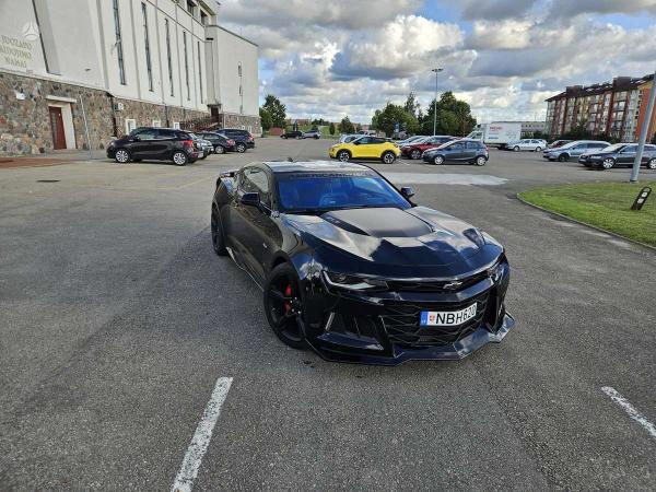 Melns Chevrolet Camaro 2016 Klaipėda, ar dzinēja tilpumu 6.20 L un nobraukumu 70 tūkst. km par 29300 €, foto 1 vietnē AUTOMOTO.COM.LV