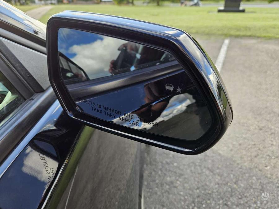 Melns Chevrolet Camaro 2016 Klaipėda, ar dzinēja tilpumu 6.20 L un nobraukumu 70 tūkst. km par 29300 €, foto 5 vietnē AUTOMOTO.COM.LV