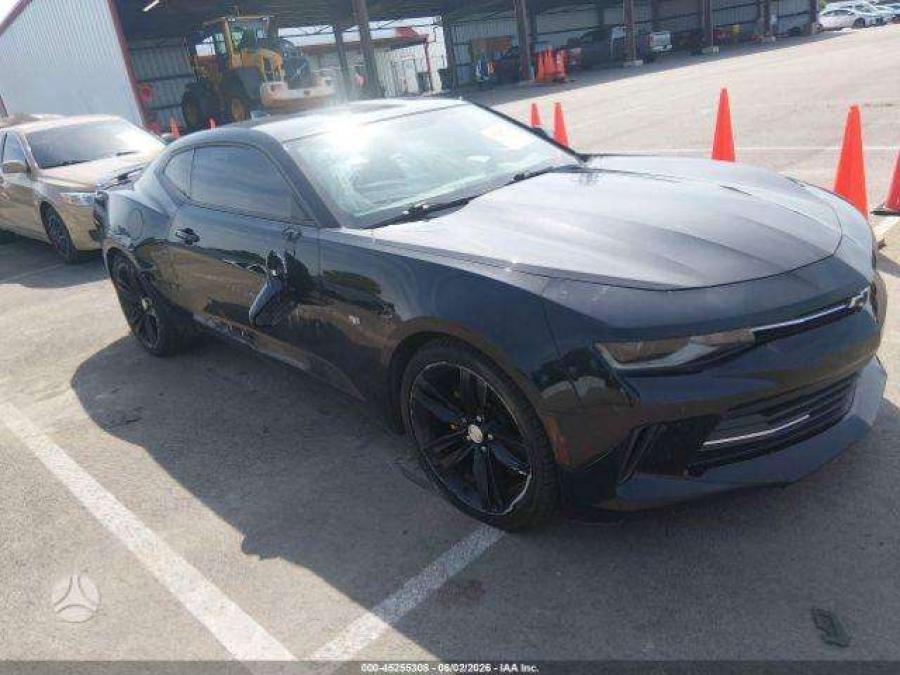 Black Chevrolet Camaro 2016 in Klaipeda, with an engine capacity of 0.00 L and mileage of 91 thousand km for 6500 €, photo 7 on AUTOMOTO.COM.LV