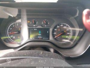 Black Chevrolet Camaro 2016 in Klaipeda, with an engine capacity of 0.00 L and mileage of 91 thousand km for 6500 €, photo 8 on AUTOMOTO.COM.LV