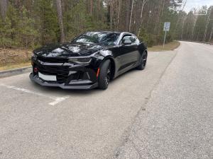Black Chevrolet Camaro 2018 in Druskininkai, with an engine capacity of 3.60 L and mileage of 68 thousand km for 21000 €, photo  on AUTOMOTO.COM.LV