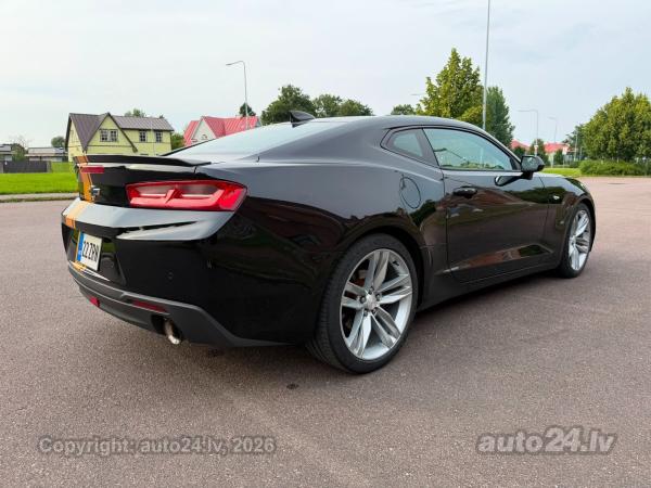 Melns Chevrolet Camaro 2018 Tallina, ar dzinēja tilpumu 3.60 L un nobraukumu 80 tūkst. km par 25900 €, foto 3 vietnē AUTOMOTO.COM.LV