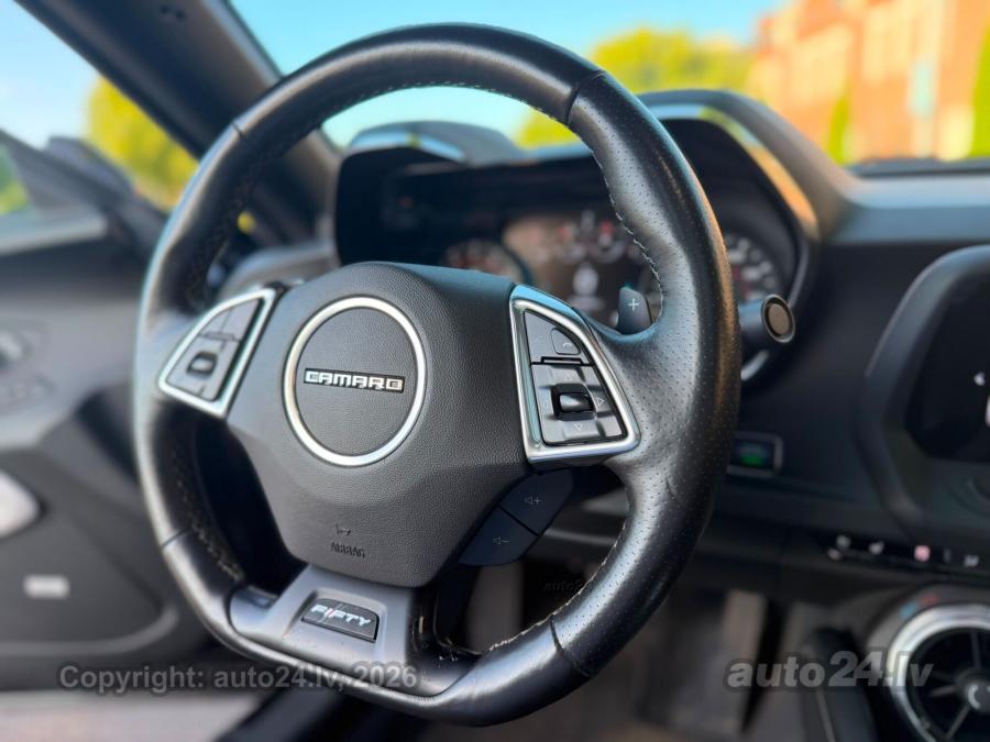 Melns Chevrolet Camaro 2018 Tallina, ar dzinēja tilpumu 3.60 L un nobraukumu 80 tūkst. km par 25900 €, foto 11 vietnē AUTOMOTO.COM.LV